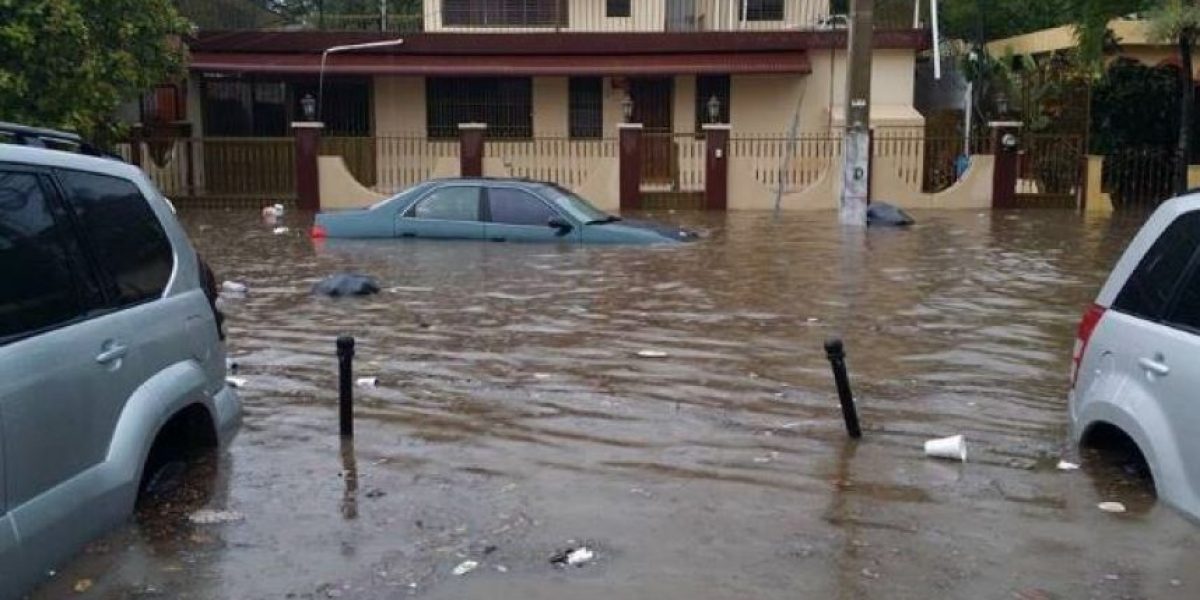 Proceso.com.do : Las lluvias han inundado 85 viviendas; COE mantiene 23 ...