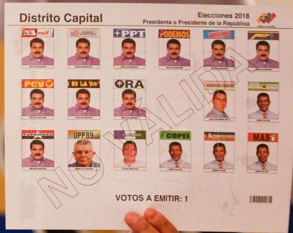 Presentan boleta electoral en las que Maduro aparece 10 veces