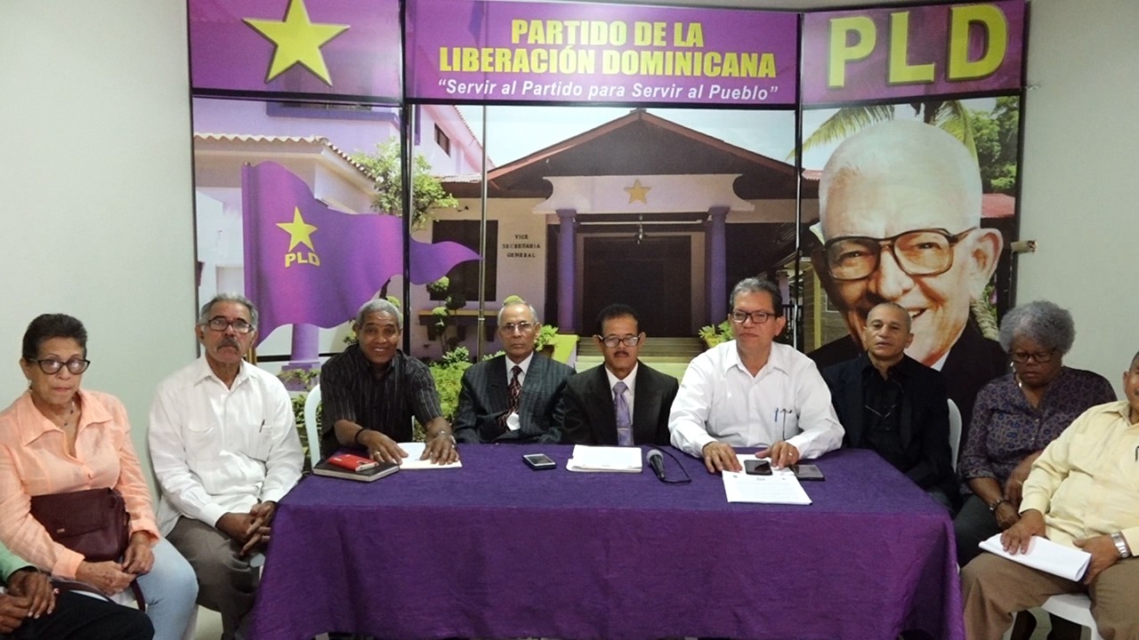 Miembros del PLD aseguran que el partido no consulta a las bases