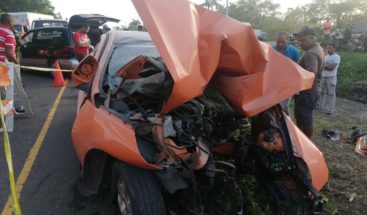 Proceso.com.do : Carro Sonata choca con muro de puente; dos personas ...