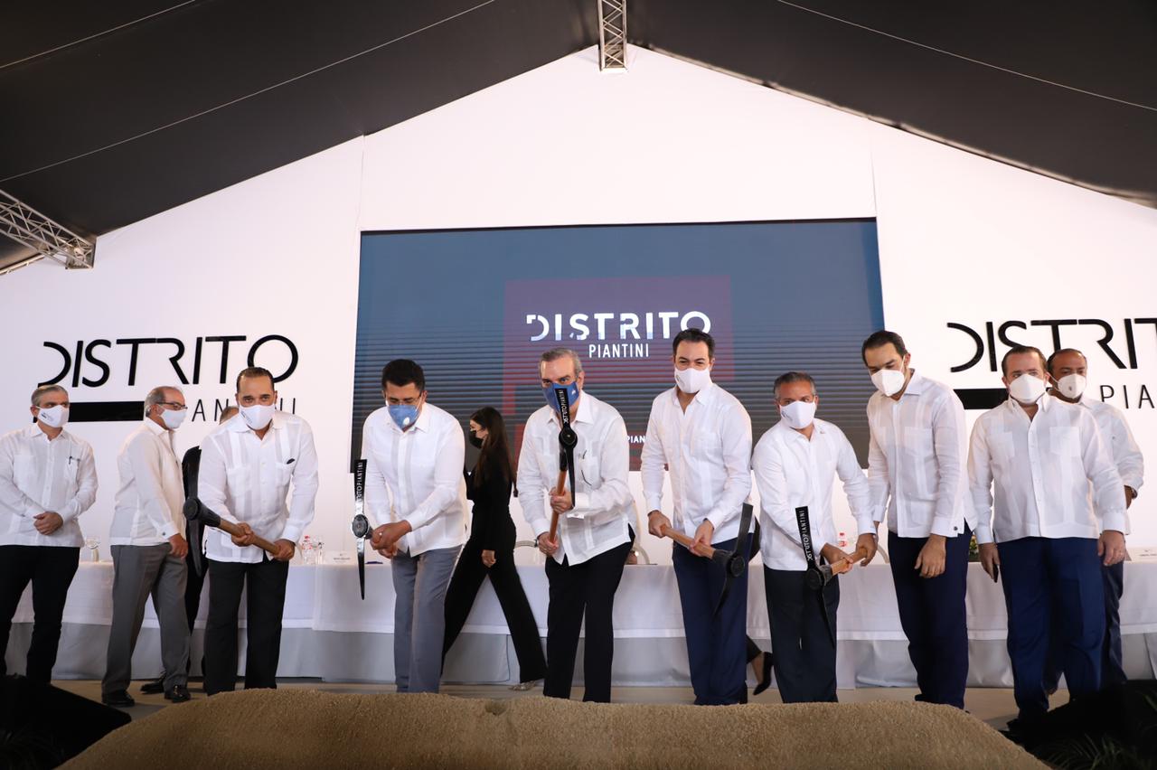 Presidente Luis Abinader encabeza primer picazo para construcción ...
