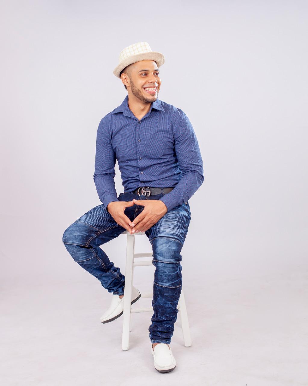 Proceso.com.do : Actor Jay Wander se abre paso en el mundo del humor