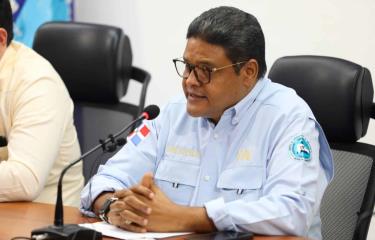 Director del COE da otra vez positivo al Covid