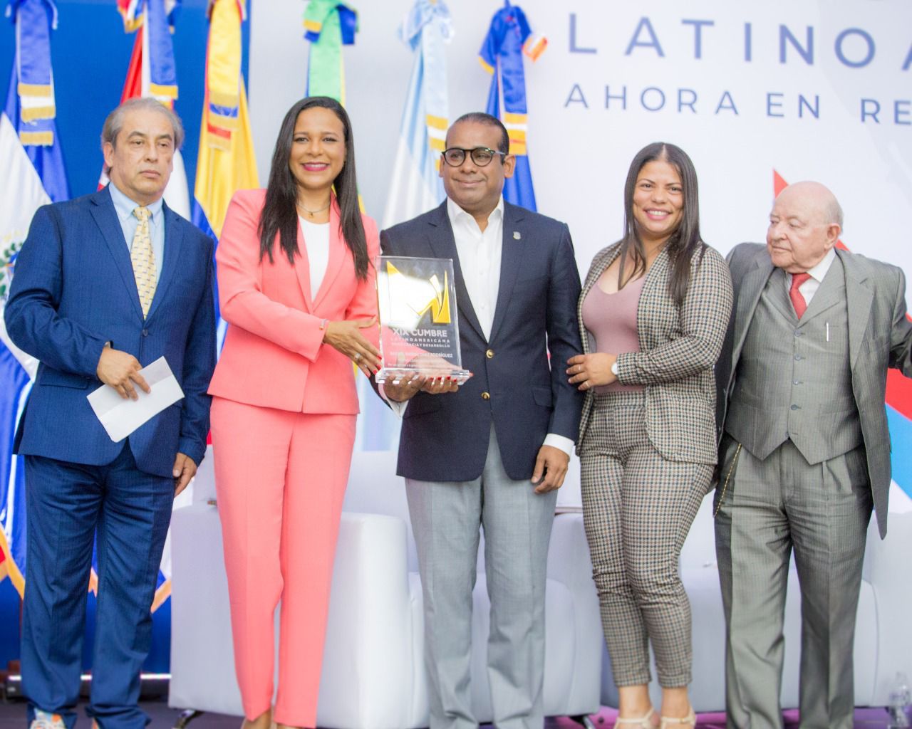 Diputado Aníbal Díaz es reconocido como Líder Latinoamericano