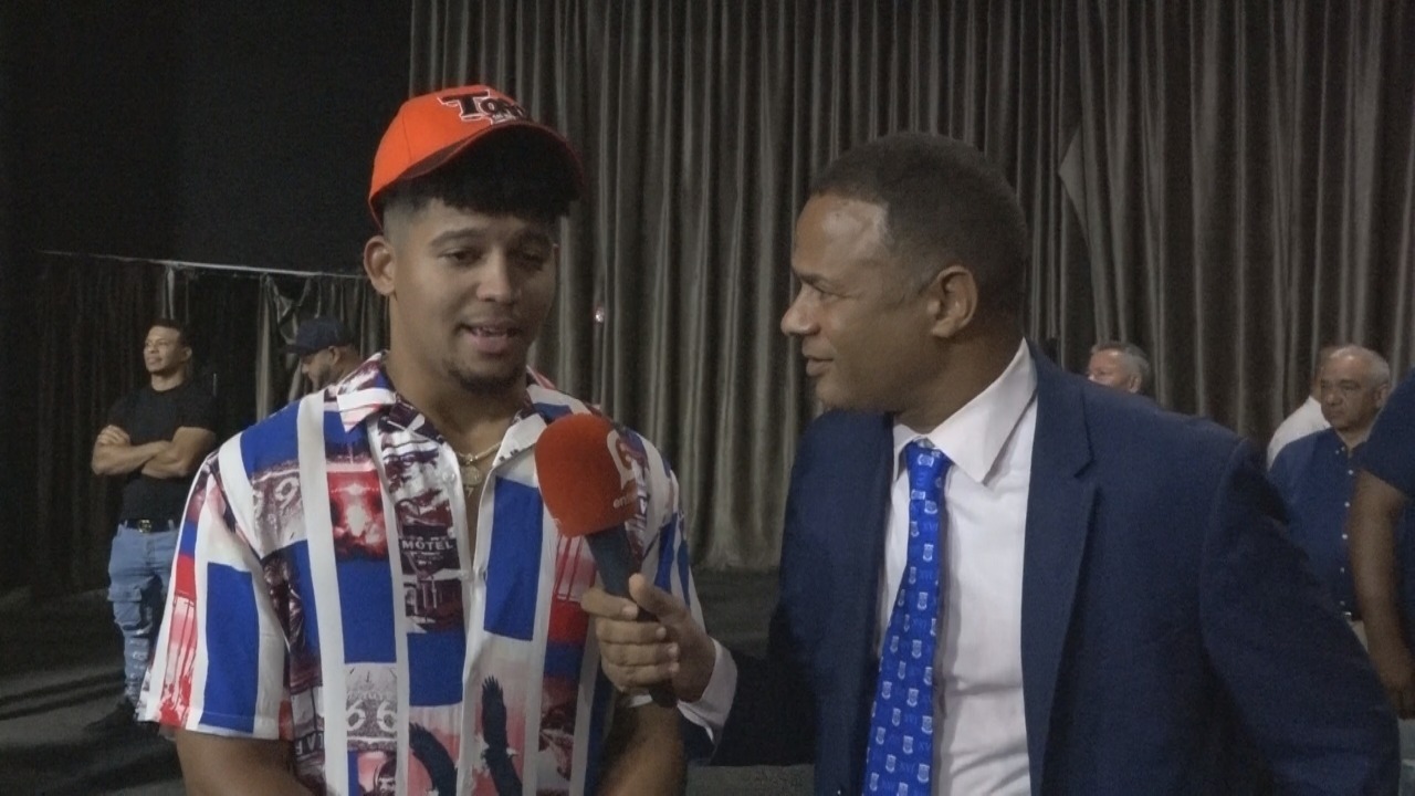 Jonatán Clase seleccionado por los Toros en el Draft de Peloteros ...