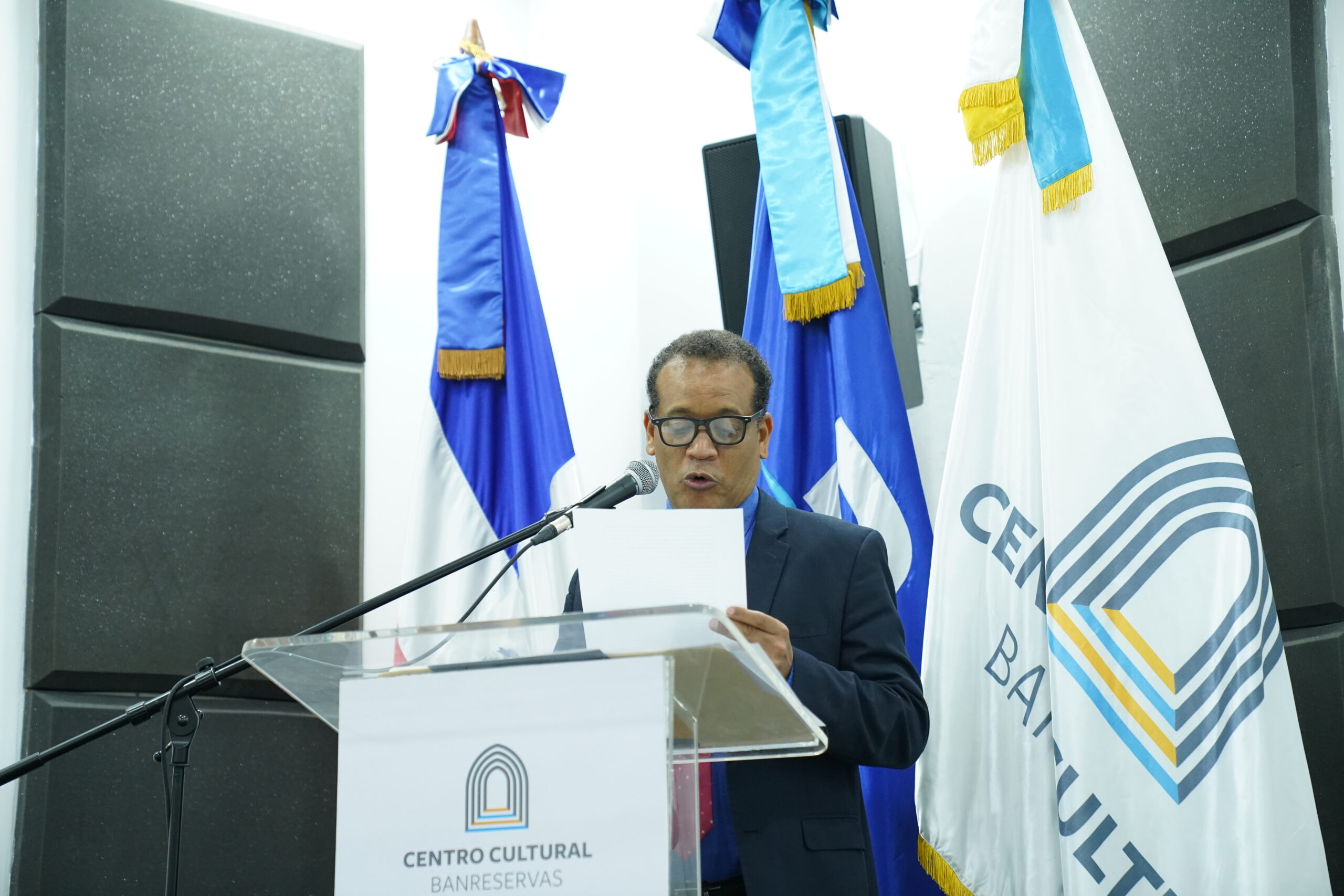 Pedro Mir es definido como el poeta de mayor compromiso social ...