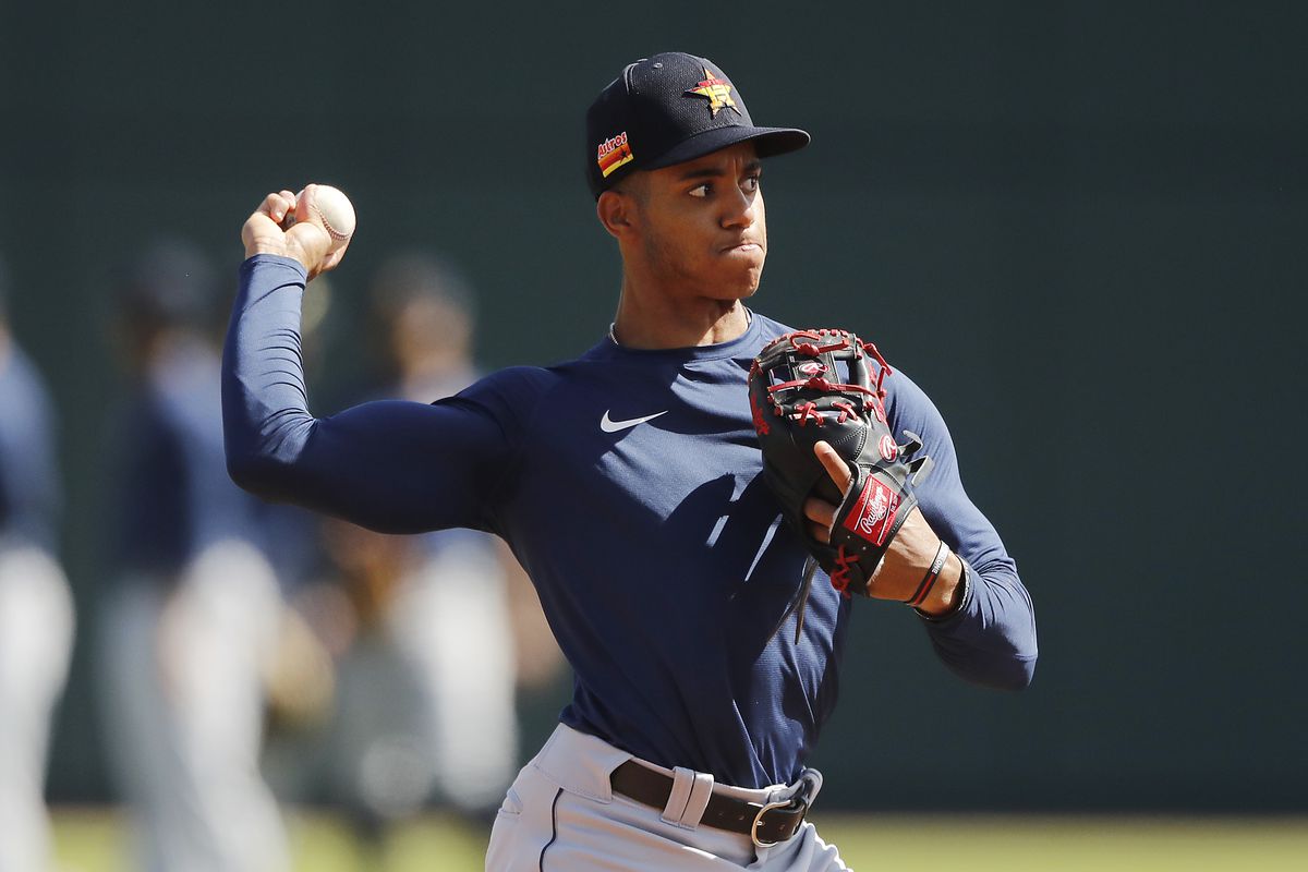 El dominicano Jeremy Peña ganó el Guante de Oro como el mejor campo ...