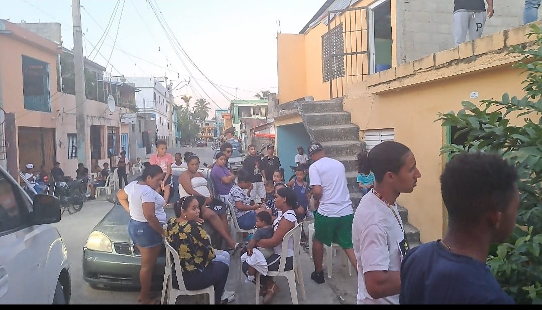 Tensa calma en Los Alcarrizos en sepelio de supuestos integrantes de la ...