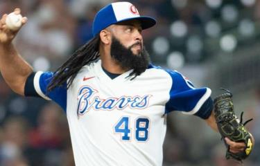 El lanzador dominicano Richard Rodríguez firmó con el equipo de los ...