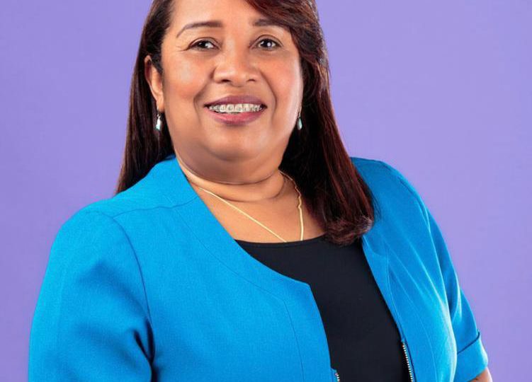 Renuncia Oneida Féliz del PLD; era secretaria organizaciones campesinas