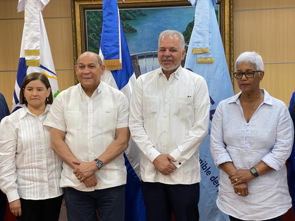 EGEHID aporta RD$ 54.2 millones para equipar centro de entrenamiento de ...