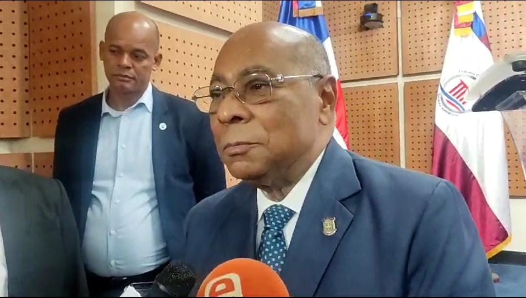 entelevision :: Pese a la amistad que los une, el magistrado Milton Ray ...