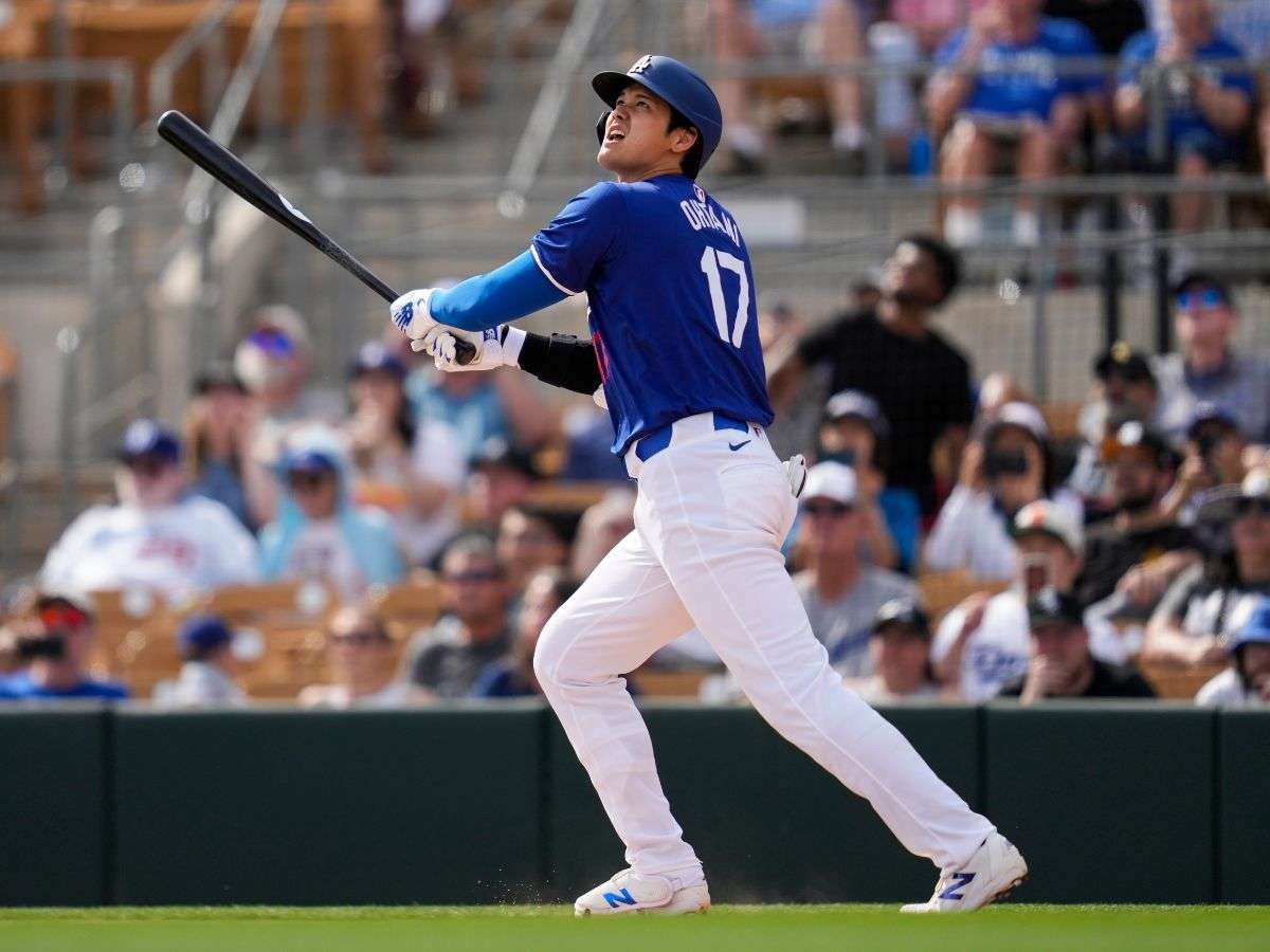 Shohei Ohtani conectó un jonron en su debut con los Dodgers de los Ángeles