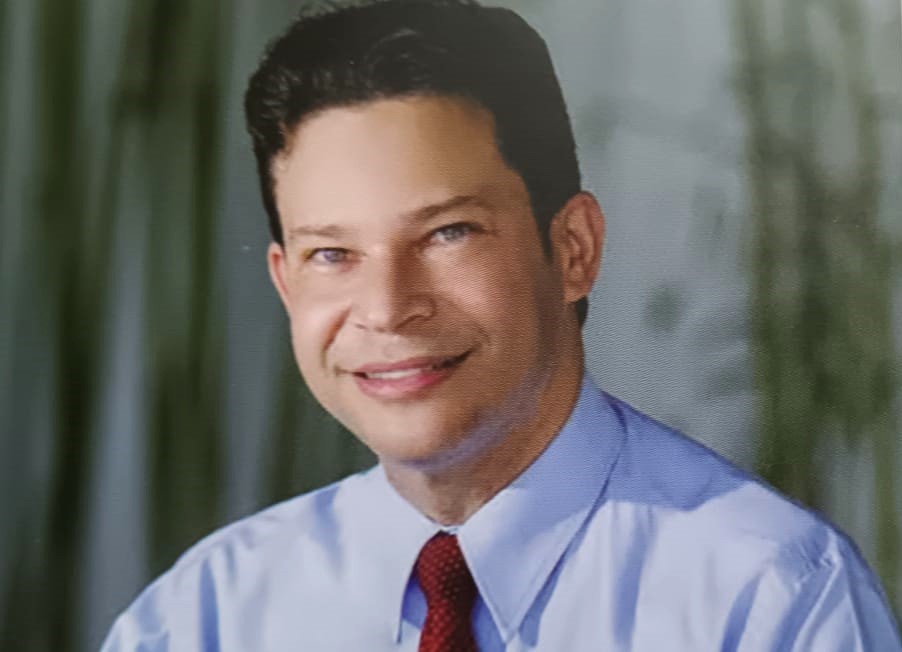 entelevision :: Edwin Espinal inicia la escritura de la Historia Social ...