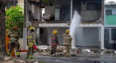 Explosión de tanque de GLP en sector Jardines del Norte deja varios heridos