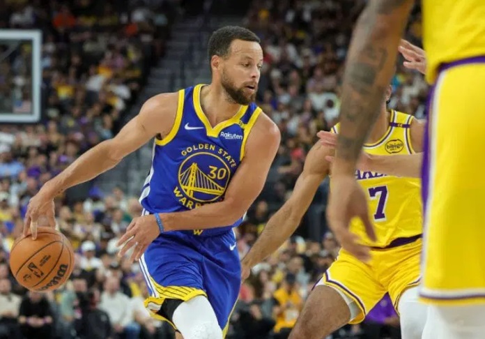 Stephen Curry, duda para iniciar la temporada de la NBA con los Warriors