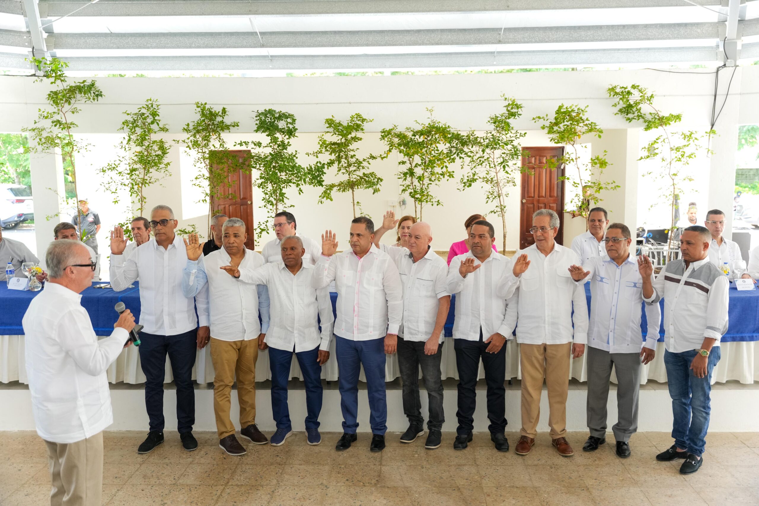 Ernesto Lorenzo Rojas asume Directiva de Comerciantes Mayoristas de La ...