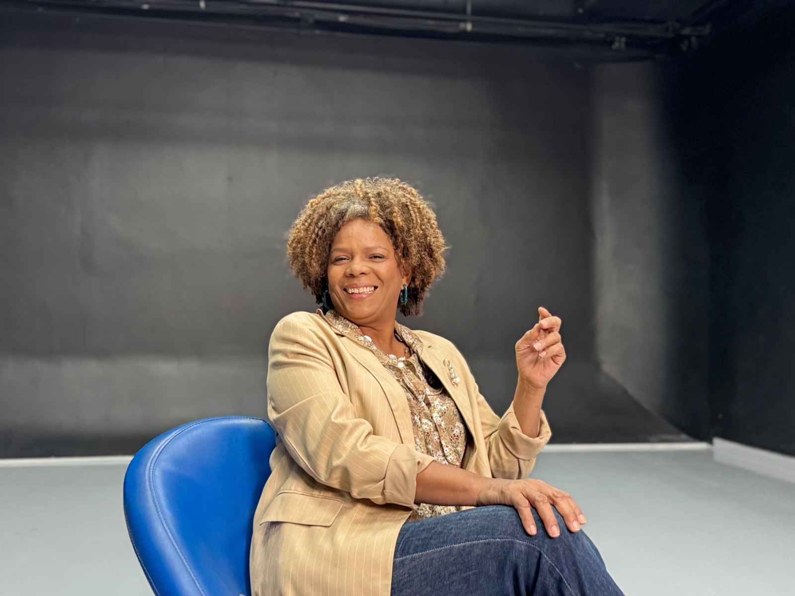 Y…los nuevos directivos de Acroarte son: Marivell Contreras en Comité ...