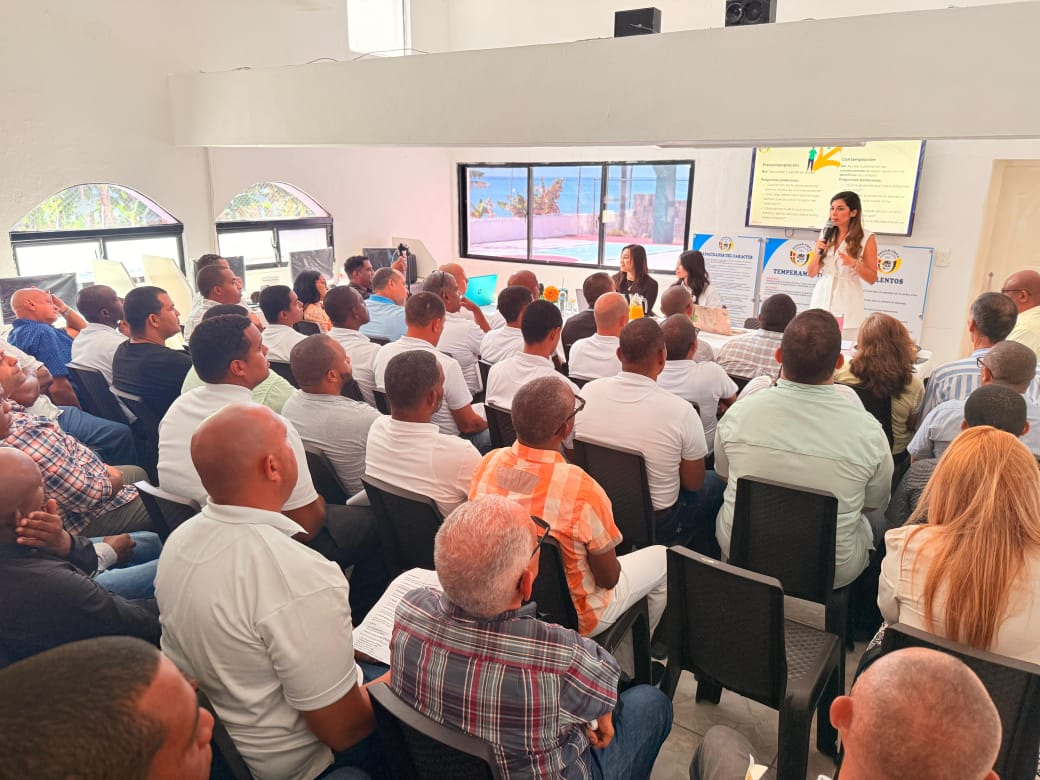 Hogar Crea Dominicano fortalece capacidades terapéuticas con nuevo ...